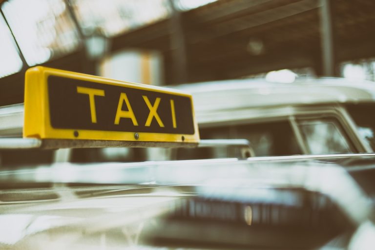 Taxifahren im Kreis Unna wird um 13 % teurer – Einheitlich 5 ...